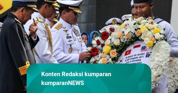 Foto: KSAL Hadiri Peringatan 3 Tahun Gugurnya Prajurit KRI Nanggala-402 ... Foto: KSAL Hadiri Peringatan 3 Tahun Gugurnya Prajurit KRI Nanggala-402 ...